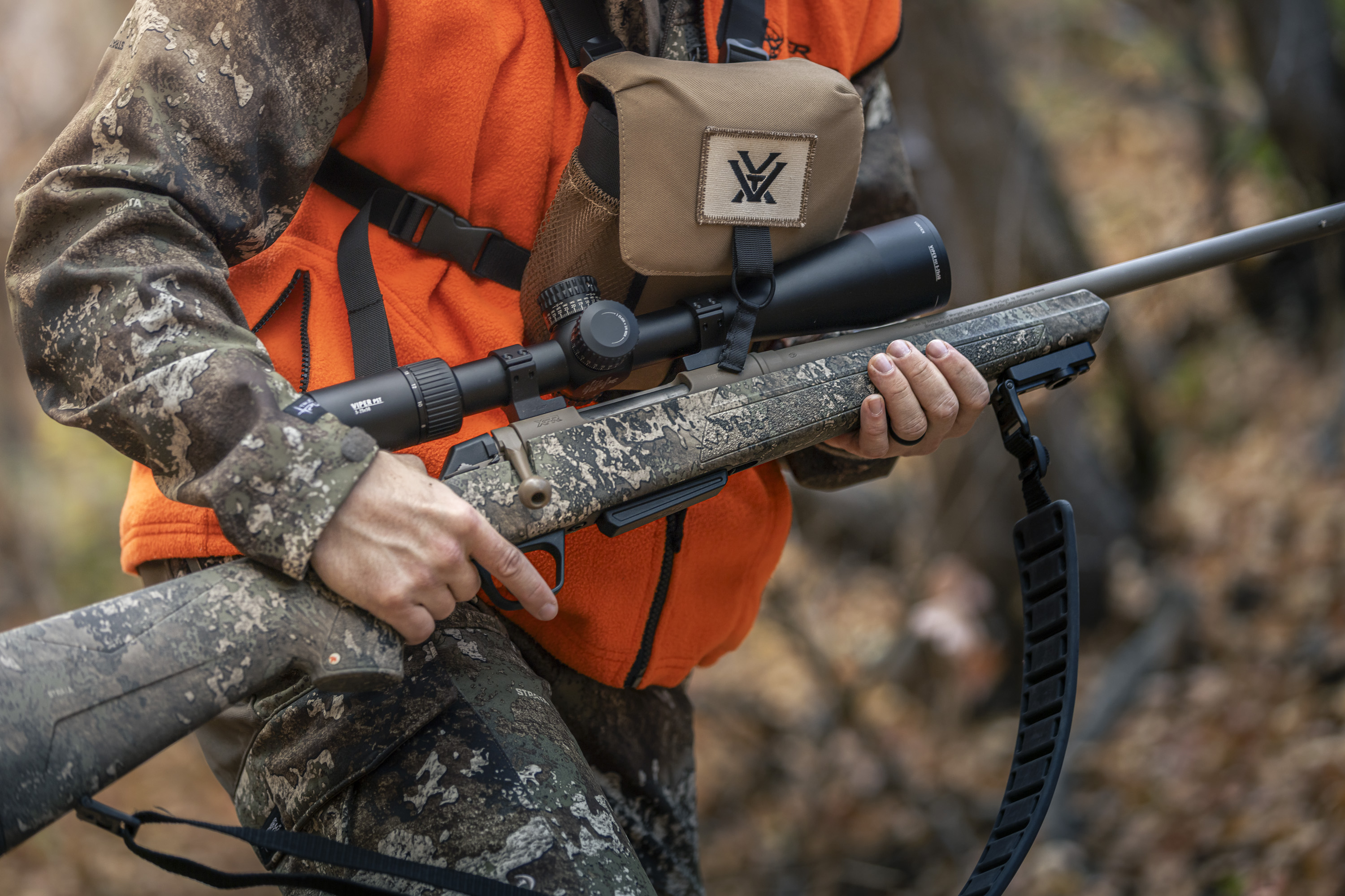 XPR Hunter TrueTimber Strata MB | Bolt-Action Rifle | Winchester